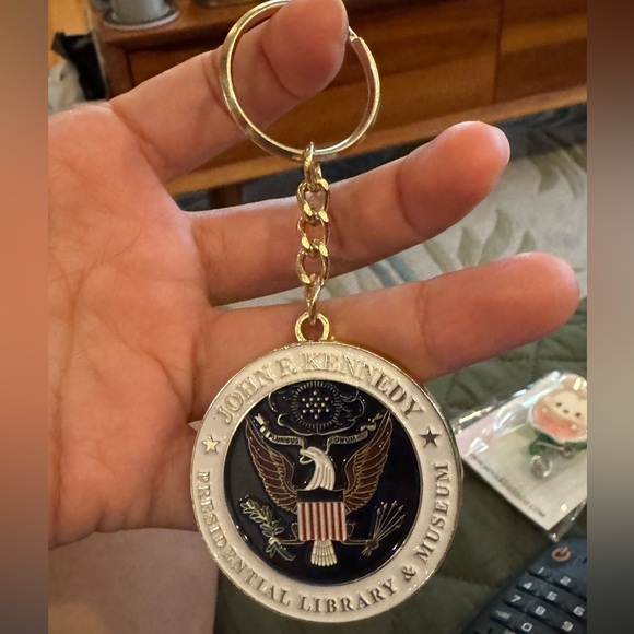 Accessories | John F Kennedy Presidential Library Museum Keychain Gold ...